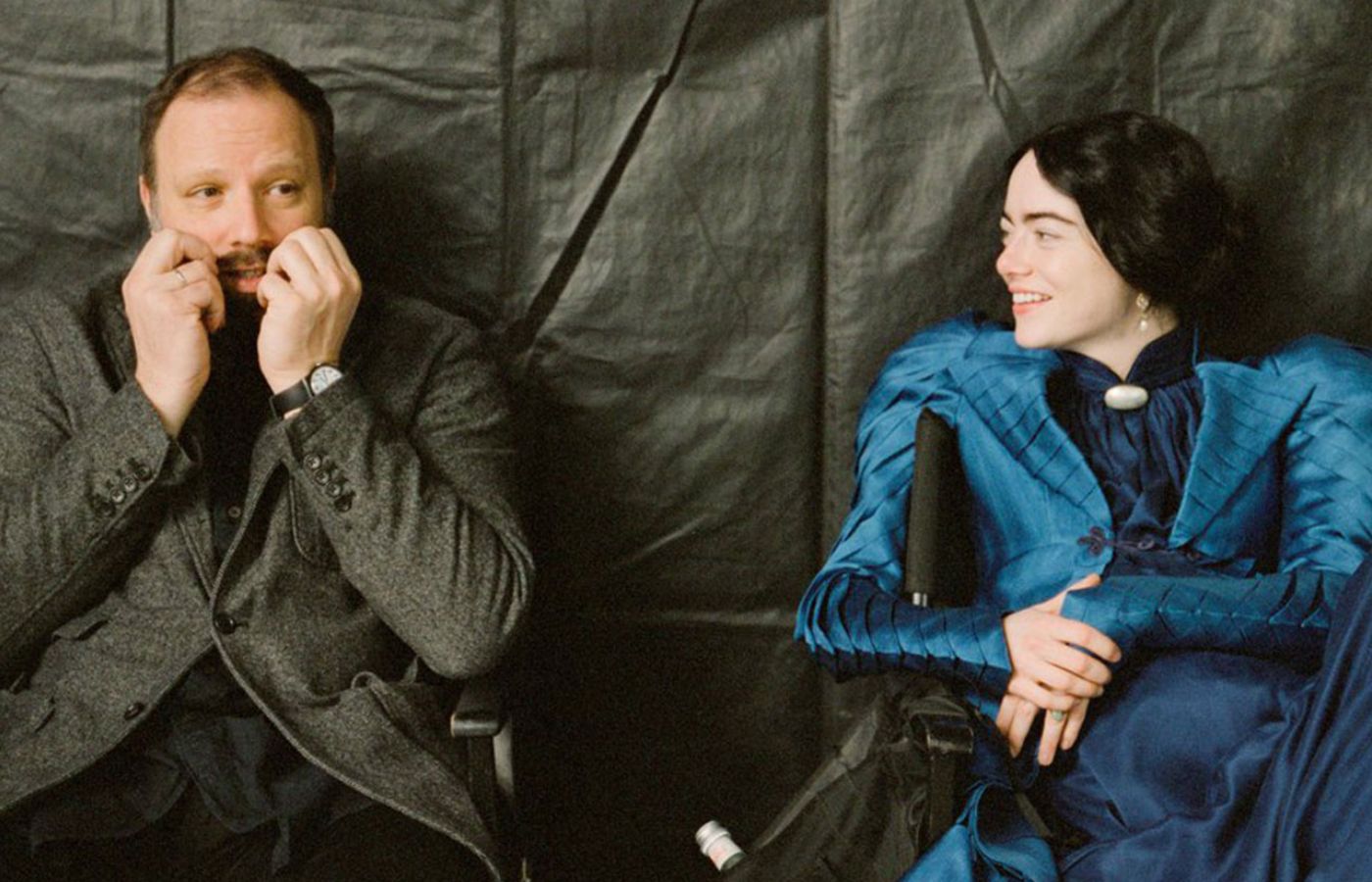 Novo filme de Yorgos Lanthimos com Emma Stone ganha novo título ...